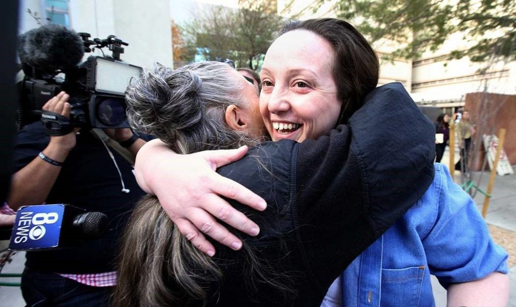 Woman Has Murder Charges Dismissed After Spending 17 Years in Prison ...